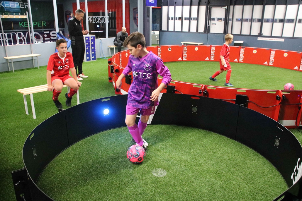 ICON Fast Feet Hire - Fun & Games Event Hire UK